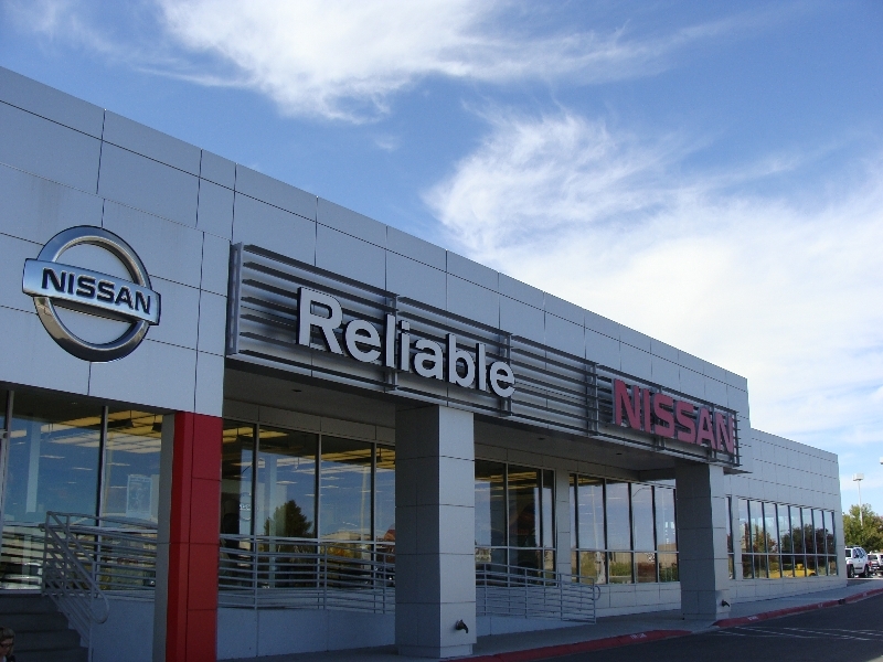 reliable-nissan-exterior-commercial-storefront | Dwight's Glass